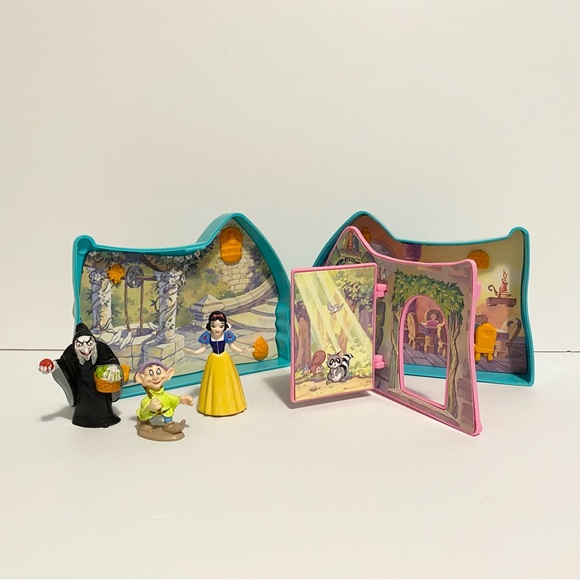 Disney | Toys | Vintage Walt Disneys Snow White Once Upon A Time ...